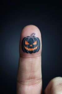 20 Small Spooky Tattoos Every Ghost Lover Will Adore – inkspiredtattoos.com